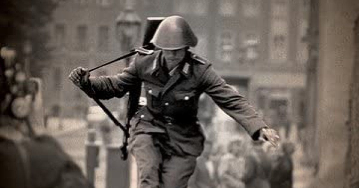 Defectors: How the Illicit Flight of Soviet Citizens Built the Borders ...